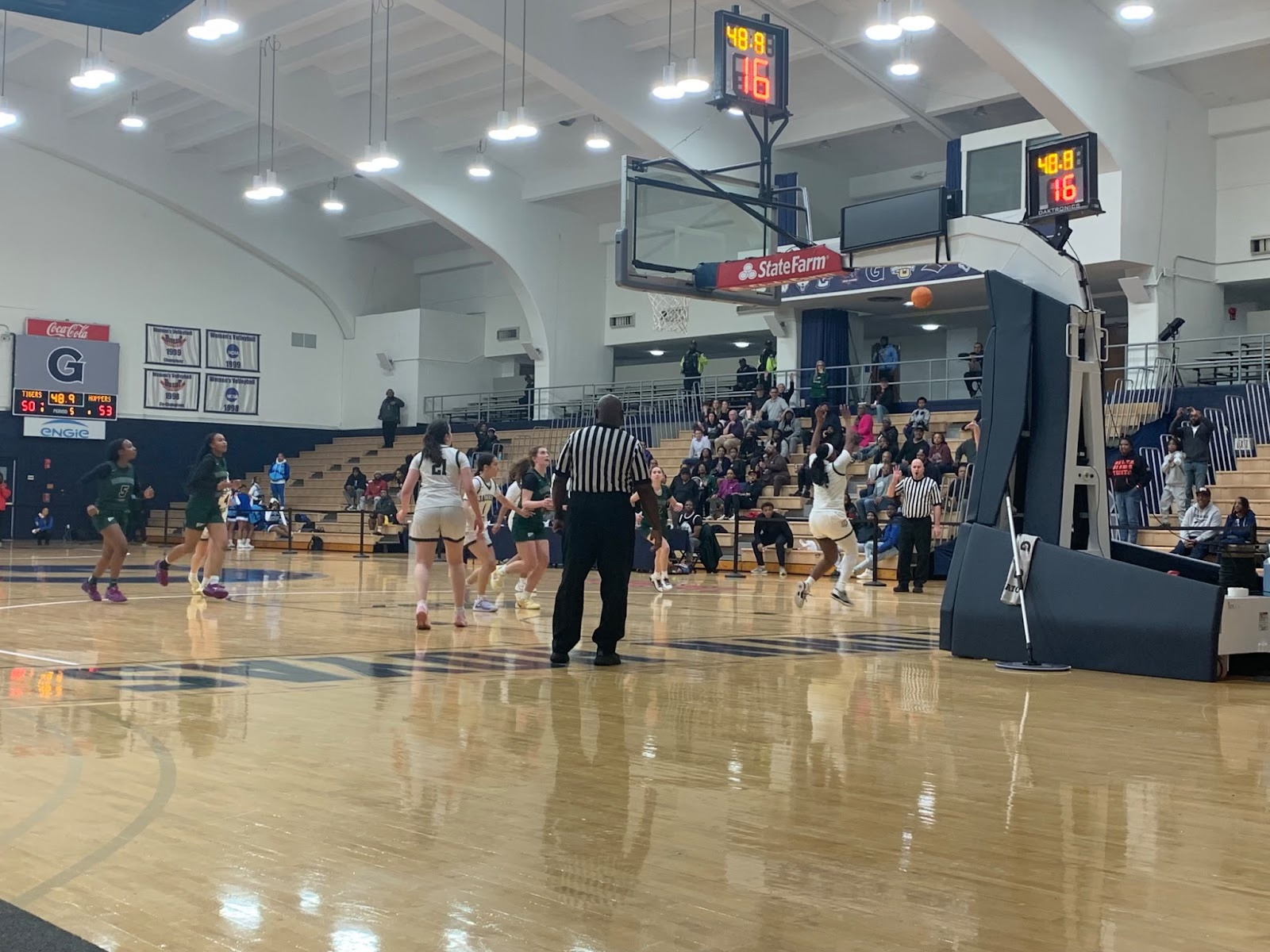 Women’s Varsity Basketball Beats Jackson-Reed; Returns to DCSAA Final ...